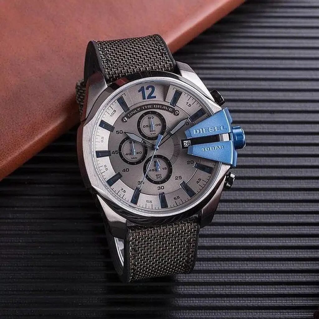 Original Diesel Men Watch Mega Chief DZ4500 | Catchy Watches